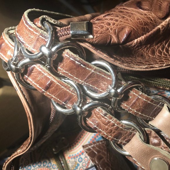 Veggio | Bags | Veggio Cuero Hobo Style Xl Leather Croc Embossed | Poshmark